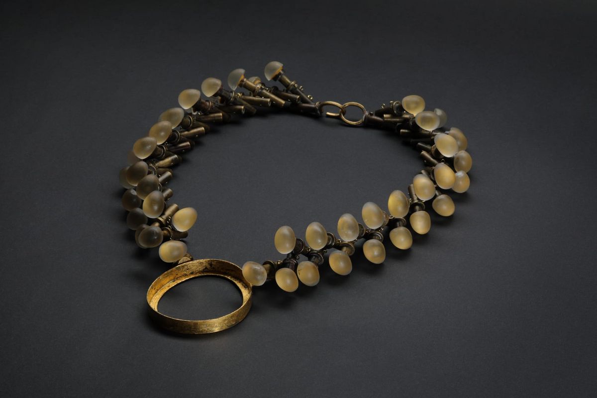 Sharareh Aghaei wins the Grand Prize of the Romanian Jewellery Week