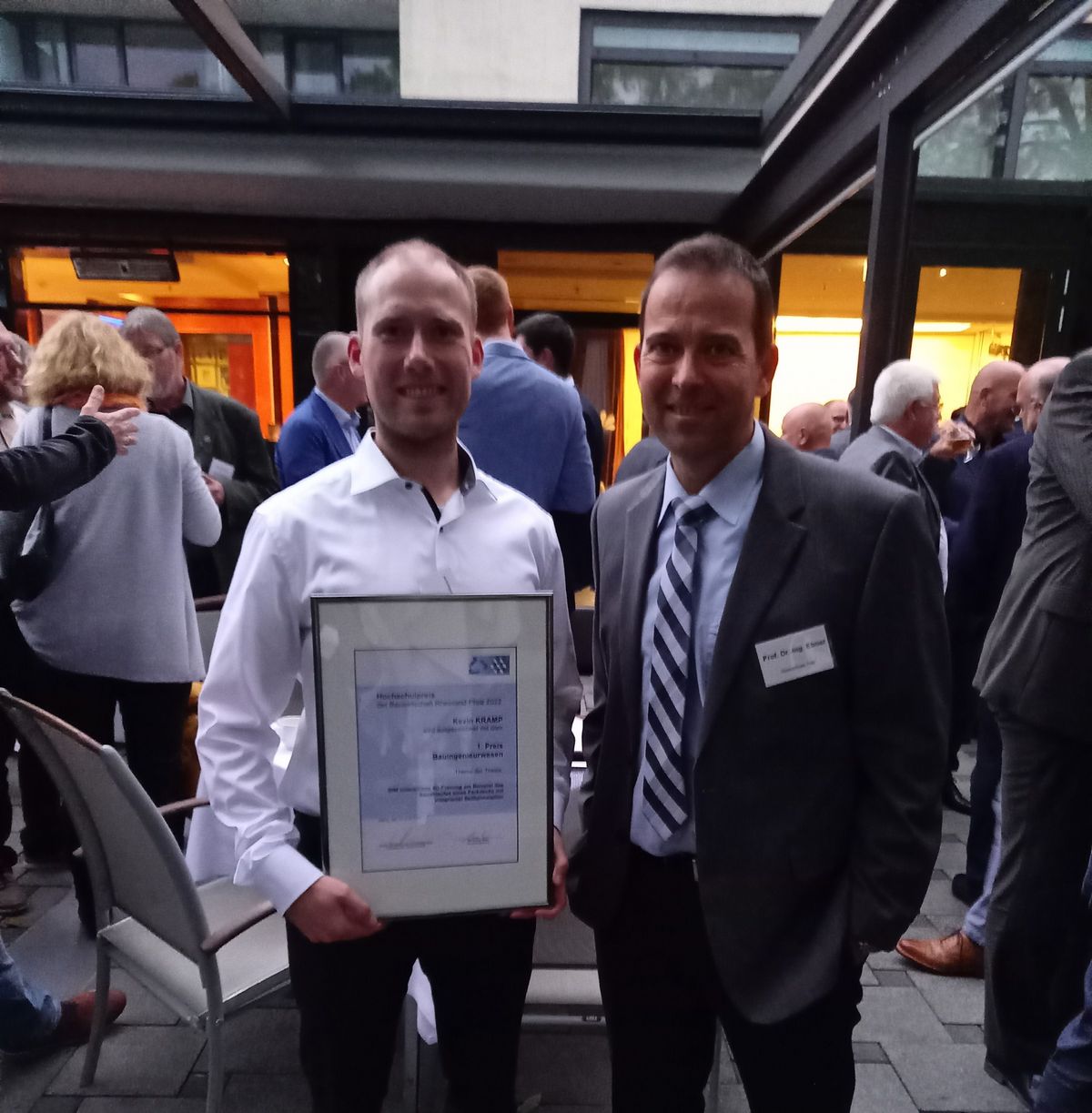 Mit Hochschulpreis ausgezeichnet